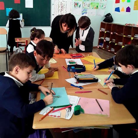 კითხვის საათი თემა დროის სკოლა სადუნი • School Saduni Facebook