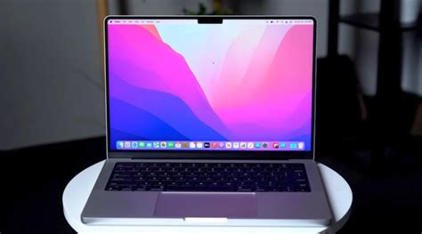 报告称macbook pro组装厂不太可能在7月前恢复到之前的生产水平