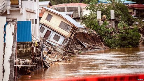 In Pictures Flash Floods Hit Solomon Islands Bbc News