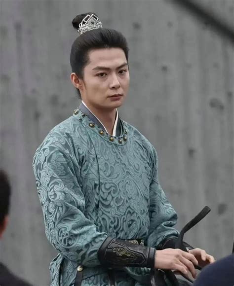 失德艺人再踏荧屏：劈腿丑闻余波未平，热剧现身引众怒