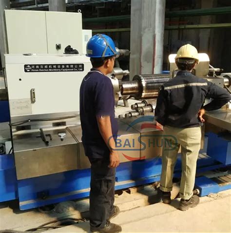 china roll turning cnc lathe with siemens control system for turning