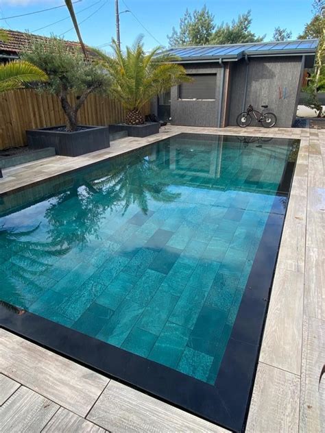 Piscine avec notre grès cérame Trésor de Bali Piscine aménagement