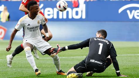 Resumen Del Partido Osasuna Real Madrid El Madrid Encierra La Liga