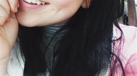 Tato Freckles Di Wajah Tren Kecantikan Terbaru Fashion Beauty