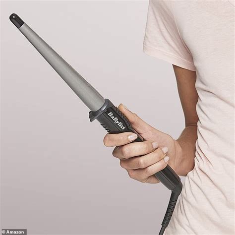 Beauty Lovers Swear By This £20 Curling Wand For Curls That Last