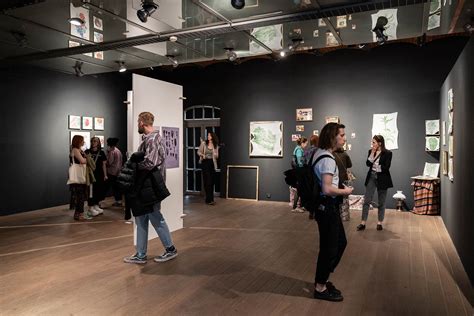 Oprowadzanie kuratorskie XIII Biennale Grafiki ERROR Poznań Art Week