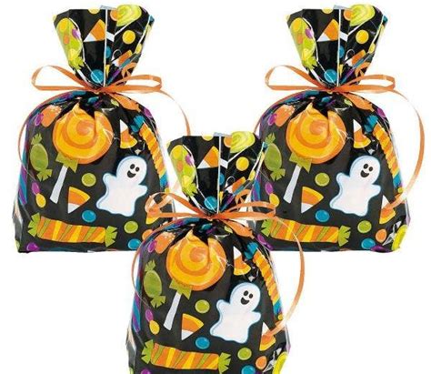 20 Easy Halloween Treat Bag Ideas To Store Halloween Candy Yourtango