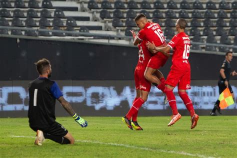 La Marca Sorprendente De Independiente En Estrenos Por La Copa