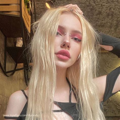 LilyCandys Official Social Fan Page LoyalFans