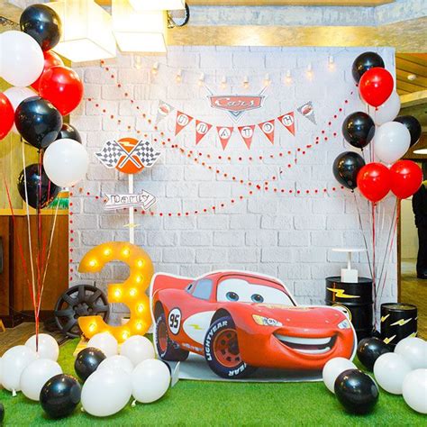 🚗 Детская фотозона для мальчика Молния Маквин с машинками 🚗 День рождения в автомобильном