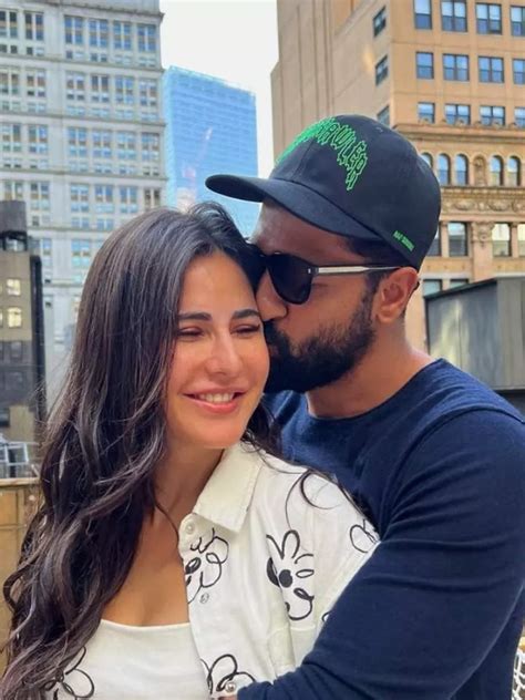 Katrina Kaifs Mushy Photos With Hubby Vicky Kaushal That Scream Couple
