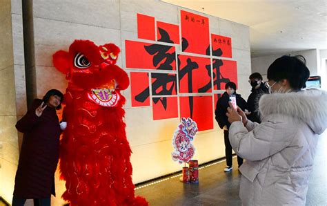 视觉 非遗闹新春 欢喜过大年甘肃经济日报甘肃经济网
