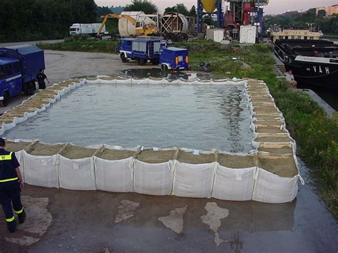 Barrage amovible anti inondation Devis sur Techni Contact Barrières