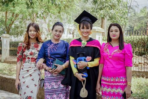 တူမလေးရဲ့ ပထမဆုံးဇာတ်လမ်းတွဲကို ဝန်းရံပေးကြောင်း ဖွင့်ဟလာသူ သရုပ်ဆောင