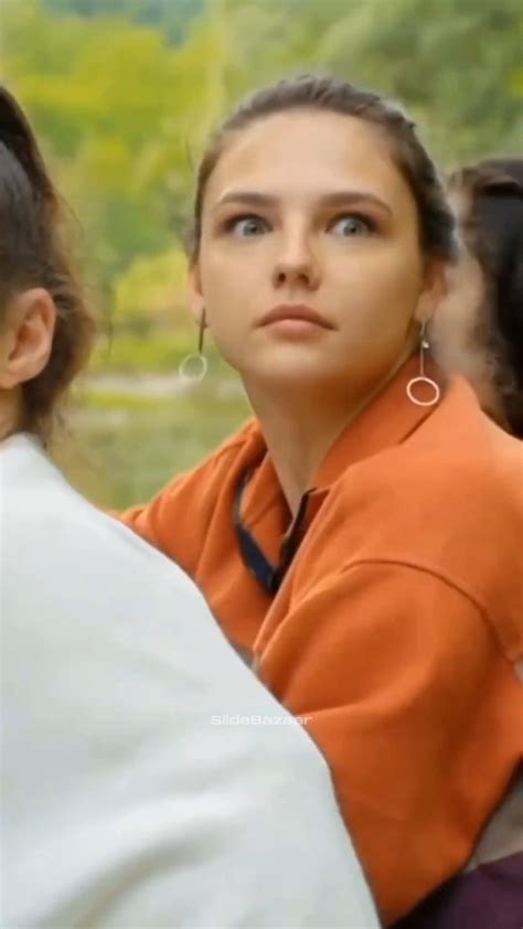 Slidebazaar Powerpoint Templates Tutorials Follow For Powerpoint