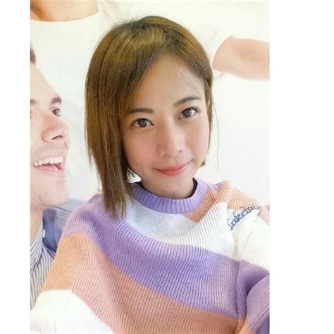 Wen Lim Lim Chingwen • Threads Say More