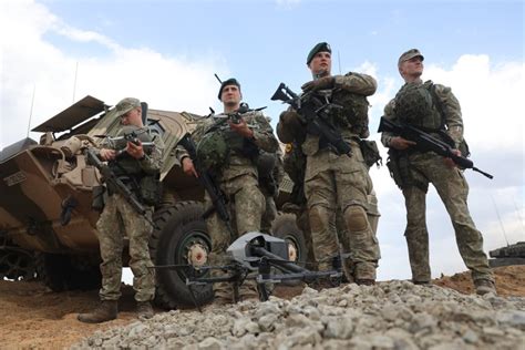 Литва может отправить в Украину военных инструкторов