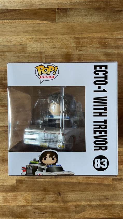 Funko Pop Ghostbusters Ecto 1 With Trevor 83 POP 10 Ans Beebs
