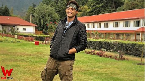 Aadil Khan Actor Height Weight Age Affairs Biography And More