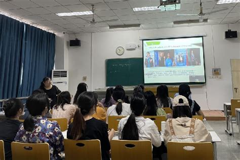 武昌首义学院新闻中心