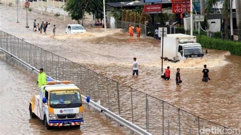 Banjir Di Ibu Kota Berikut Titik Titik Lokasi Banjir Di Jakarta Dan Sekitarnya Infoasatu