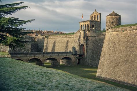 Ciudadela De Jaca Spain Trip Itinerary Trip Spain Travel