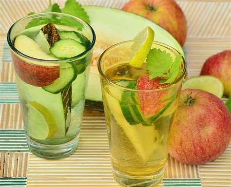 Royalty Free Photo Two Clear Glass Cups Pickpik
