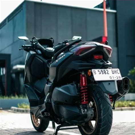 Promo Kaca Mika Stoplamp Lampu Rem Belakang Nemo Smoke Yamaha Xmax