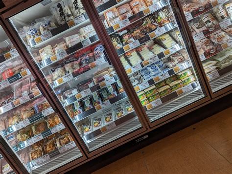 フーズマーケット セレクション 西新井店 東京都足立区関原 スーパーマーケット グルコミ