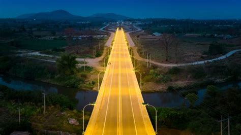 “ศักดิ์สยาม” แย้มไทย พม่าเตรียมศึกษาผุด ”สะพานมิตรภาพแห่งที่ 3” รับค้าชายแดนพุ่ง