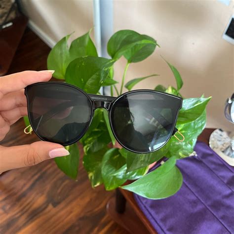 Black Sun Glass With Gold Tip Summer Sunglasses Depop
