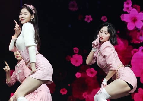 Sana Is Back Ft Jihyo R Nosananolife