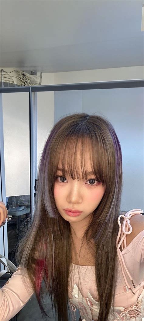 Kim Chaewon 231109 Wallpaper 사진