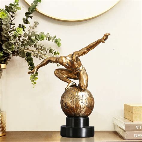 Нордическая абстрактная скульптура статуя персонажа движения миниатюрная модель домашний бар