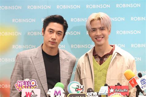 คู่จิ้นห้างแตก ฟิล์ม แจม เซอร์ไพรส์แฟนคลับบนเวที ทำยิ้มปากฉีกไม่หุบ คลิป