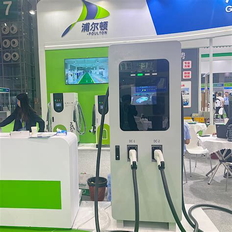 Gas Station Smart Charging EV Charger CCS 150 Kw DC Fast Charger CCS2