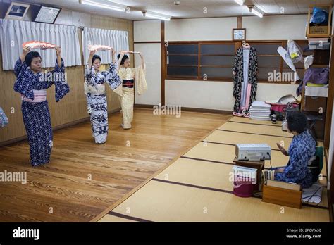 Geishas And Maikos Geisha Apprentice In Dance Class Geisha School