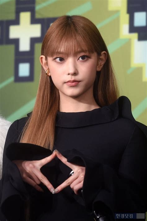 [포토] 뉴진스 해린 강해린 하트 이상하다~ Kbs가요대축제 네이트 연예