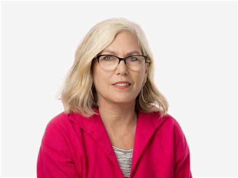 Los Angeles Times Editor Resigns After Newspaper Withholds