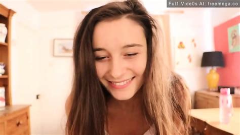 Florescent Asmr Girlfriend Workout And Banana Full Videos At Eporner