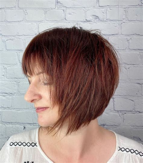 Ways To Wear A Shaggy Bob With Curtain Bangs Choppy Bob Haircuts