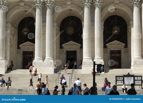 The New York City Public Library Editorial Stock Image Image Of Lions