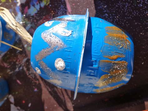 Reuse Crafts Outdoor Tree Ornaments With Recycled Material