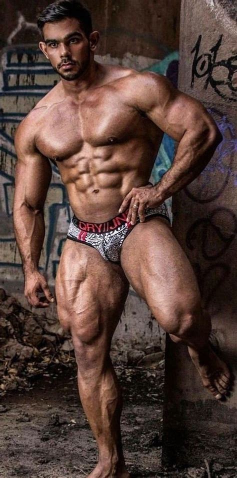 Pin De Miguel Montanita En Hombres Musculosos Hombres Musculosos