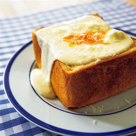 ポーチドエッグ チーズソーストースト｜パン・ピザ・キッシュ｜料理家 栗原はるみ レシピ・オンラインショップ【公式】ゆとりの空間