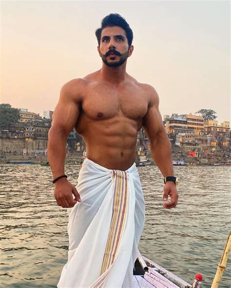 Perfect Muscles Photo