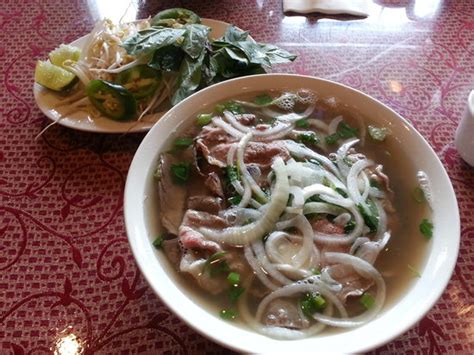 Pho Tendon