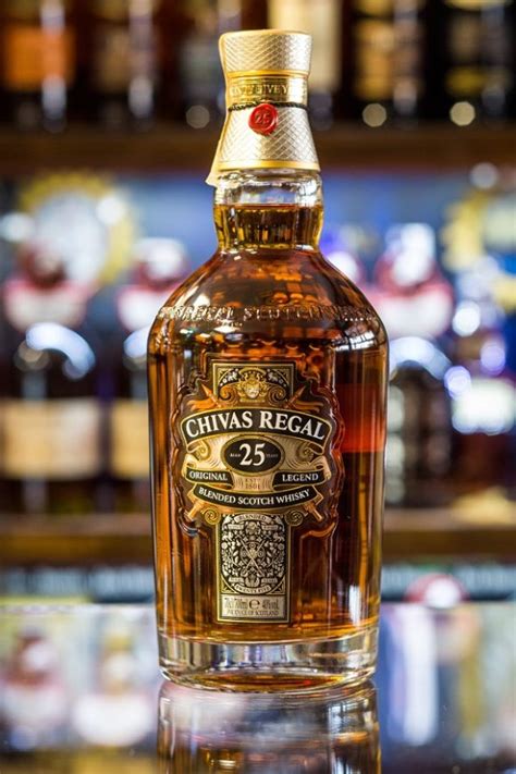 Chivas Regal 25yo - Alkohole Capone