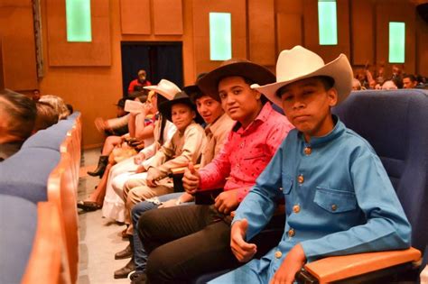 Gaslaraoficial On Twitter Rt Gobiernodelara Jun Con Participantes De Diferentes