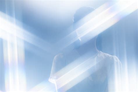 海を越えて愛を歌う 跨越海洋歌唱爱 解读艺术家形象【ダズビー（dazbee）专访】 哔哩哔哩